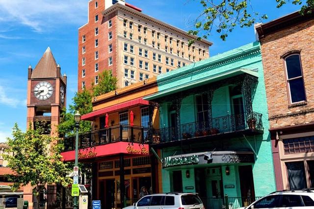 Culinary Tour Guide in Houston - Secret Food Tours