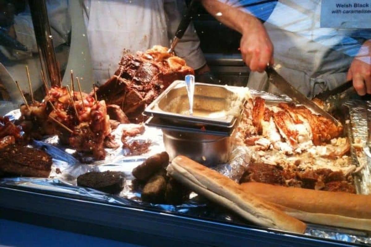 Culinary Tour Guide in London Bridge - Secret Food Tours