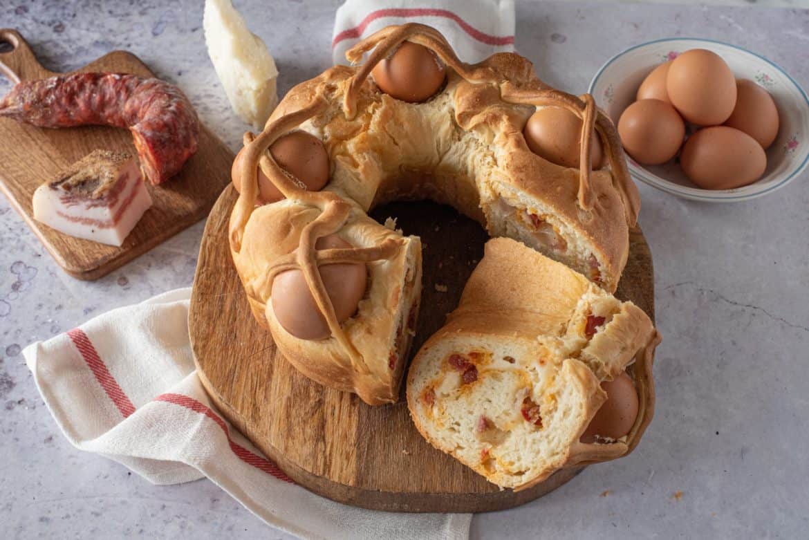 8 Must Try Traditional Naples Foods | Secret Food Tours