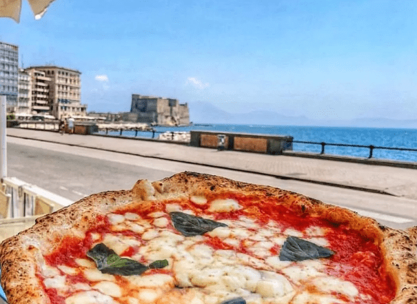 8 Must Try Traditional Naples Foods | Secret Food Tours