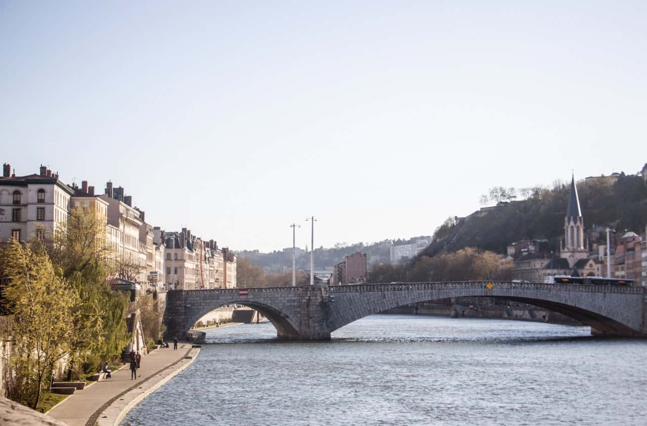 Food Tour Lyon: The Traditional Canut Breakfast