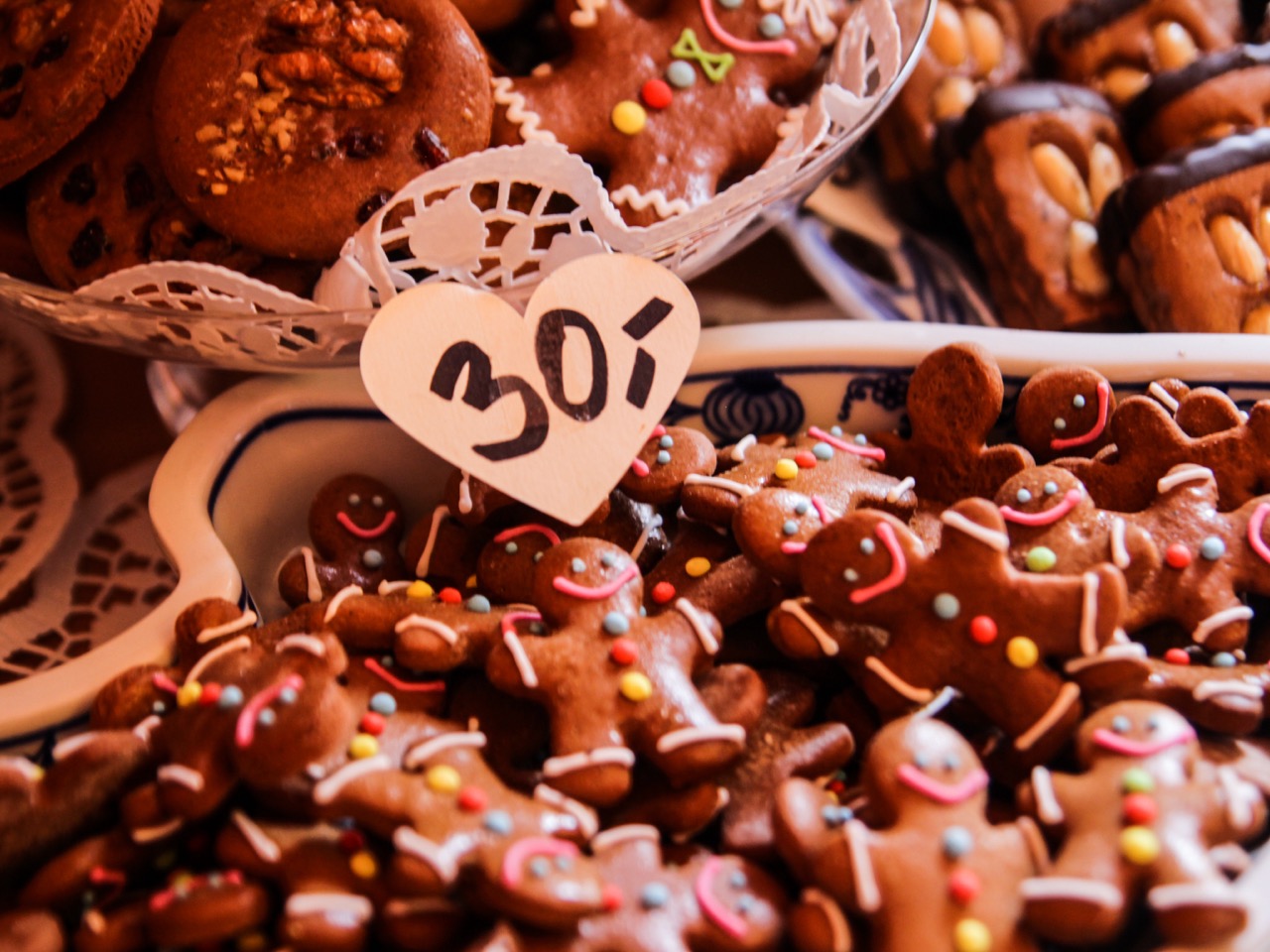 Prague Food Tours: The Czech Hot Dog | Secret Food Tours